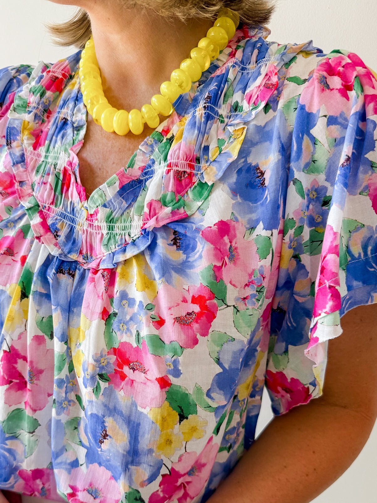 Ruffled V-Neck Floral Top – Private Gallery Boutique
